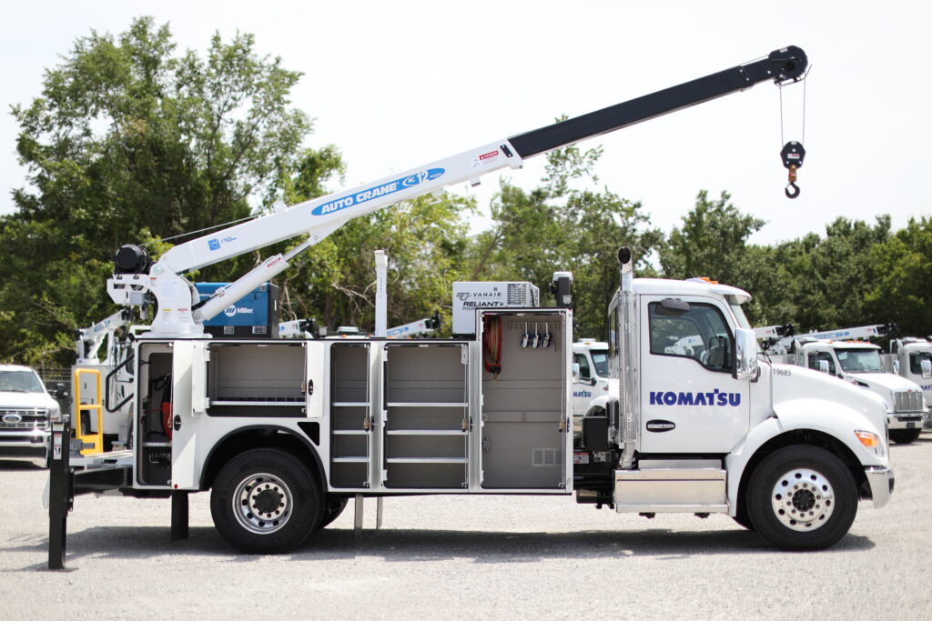 What Service Crane Is Right For Your Truck Application? | Electric ...